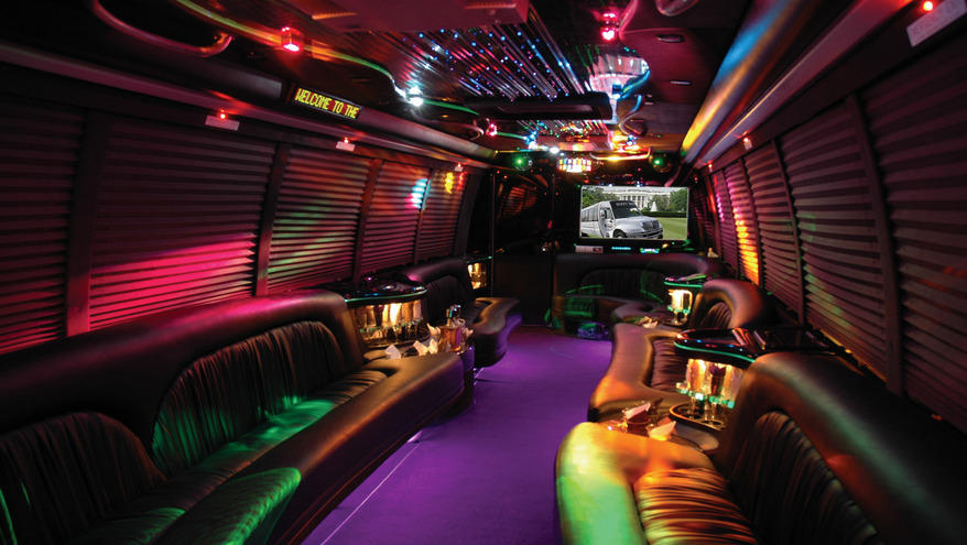 10 Reasons to Opt for Affordable Party Bus Rentals